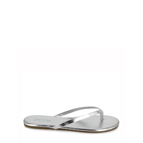 Shoes | New Metallic Silver Flip Flops | Poshmark